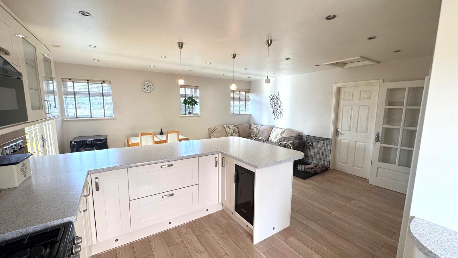 Glendalough, Rodington Heath, Shrewsbury, SY4 4RE | Estate Agents ...